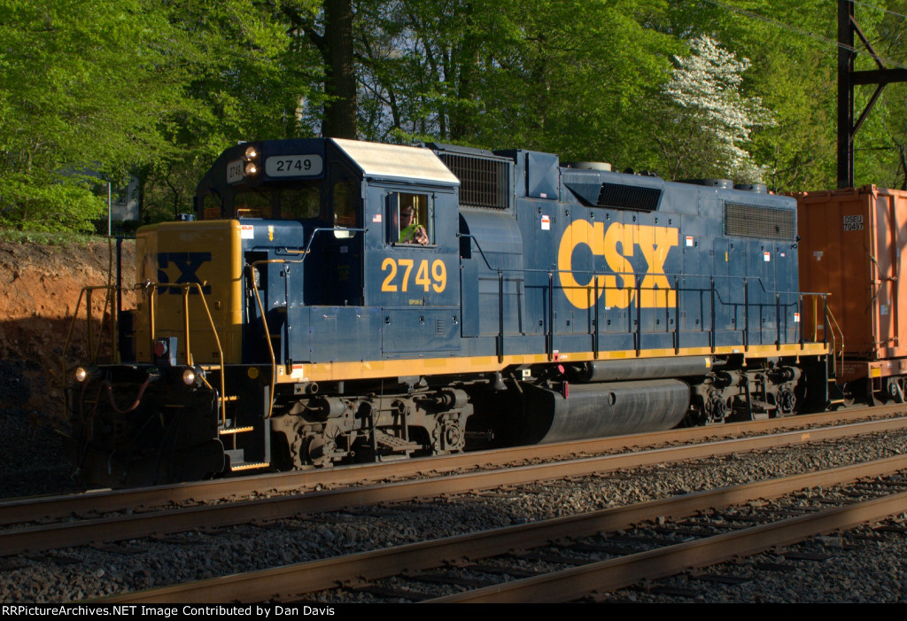 CSX 2749 Q706-30